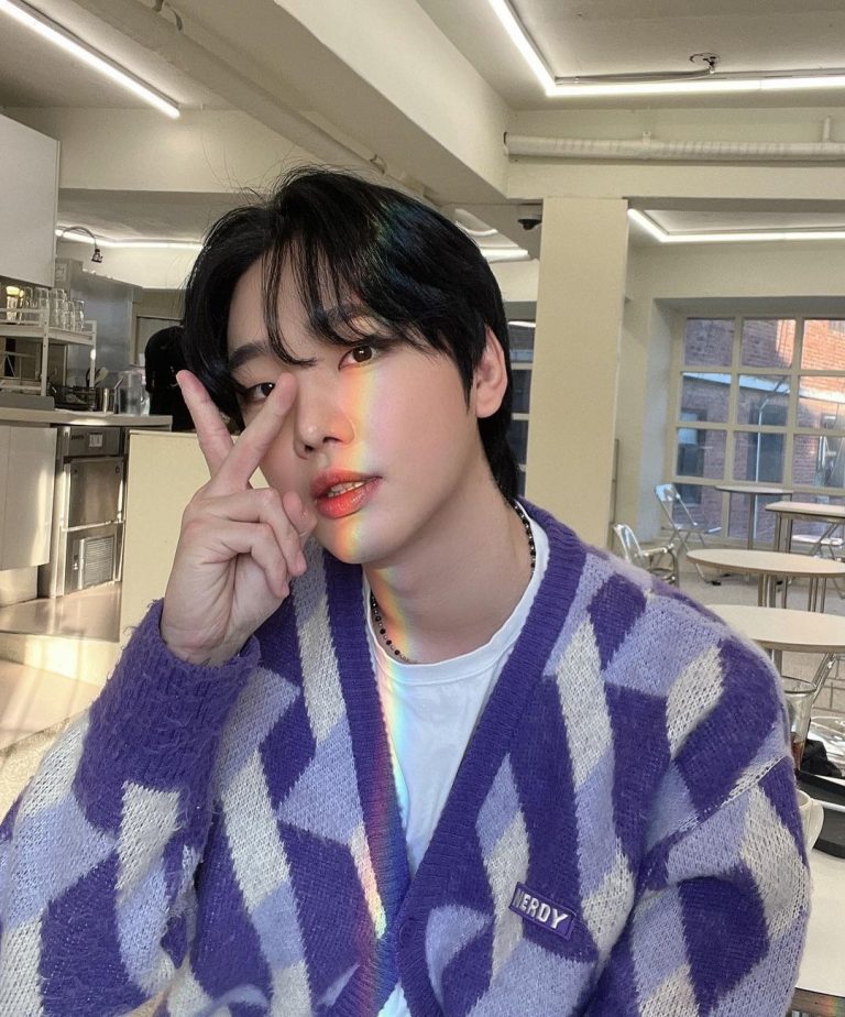 12 Cowok Ulzzang Korea yang Ganteng Seperti Idol Kpop