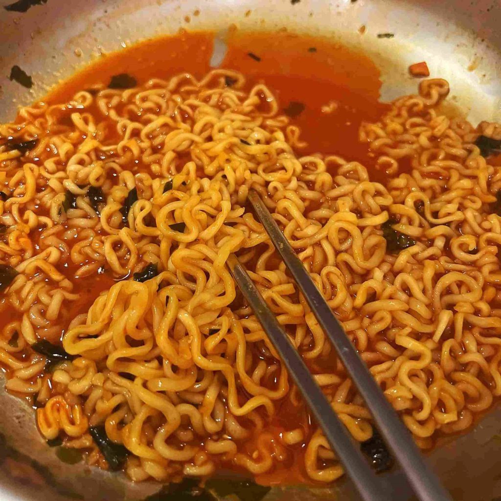 5 Resep Ramyeon Ala Idol Korea Yang Wajib Kalian Coba